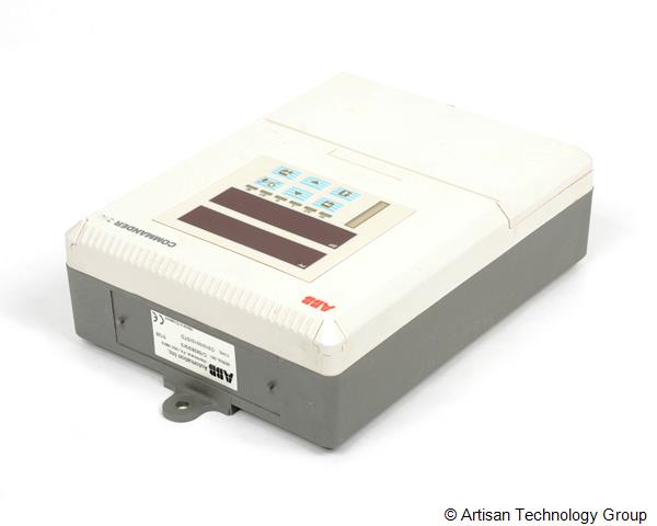 ABB COMMANDER C310/0010/STD (Wall-/Pipe-Mount Universal Process ...