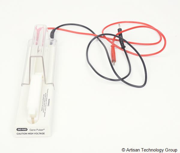 Bio-Rad (Gene Pulser Shocking Chamber w/ 3rd Party Cuvette Slide ...