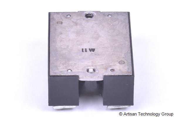 D2425 Crydom (25A Solid State Relay) | ArtisanTG™