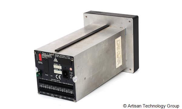 D53054/6/A/0/0 Penny and Giles (Trendview Recorder) | ArtisanTG™