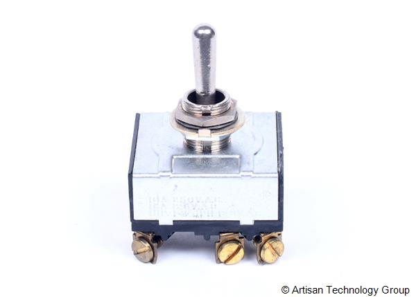 Arrow Hart (Toggle Switch) | ArtisanTG™