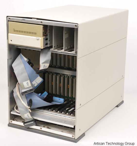 Elma 39SP-106018-T12J12-P500 (12-Slot VME System Chassis) | ArtisanTG™