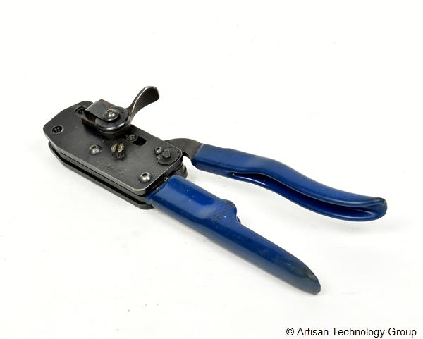 HT 208A Berg Electronics (Hand Crimp Tool) | ArtisanTG™