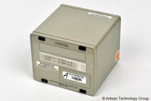 742A-10k Fluke (Resistance Standard) | ArtisanTG™
