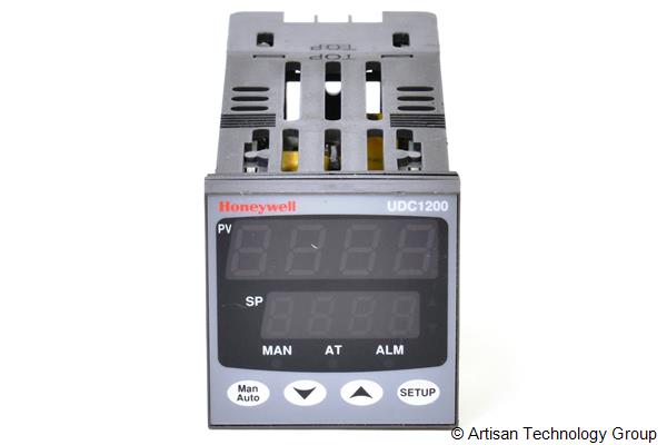 DC120433001000 Honeywell (UDC1200 Universal Digital Controller ...