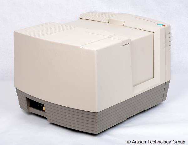 Ultrascan XE HunterLab (Reflected Color Spectrophotometer) | ArtisanTG™