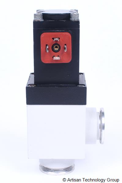 DN 25 KF Leybold (Electromagnetically Operated Right-Angled Valve ...