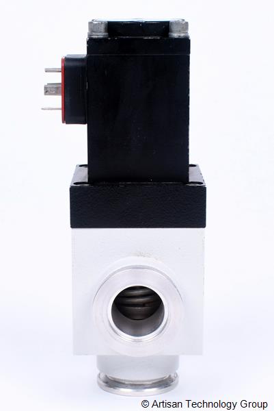 DN 25 KF Leybold (Electromagnetically Operated Right-Angled Valve ...