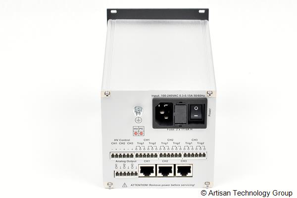 Display Three Leybold (Display and Operating Instrument) | ArtisanTG™