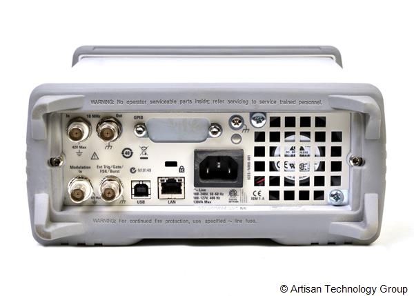 33521A Agilent (30 MHz Function / Arbitrary Waveform Generator ...