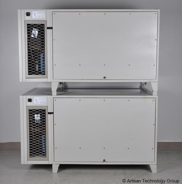 ISF-1-V Kuhner (Climo-Shaker Refrigerated Incubator and Platform Shaker ...