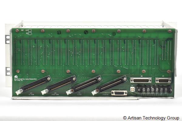 1187-1 Larus (Equipment Shelf) | ArtisanTG™