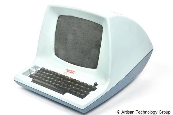 ADM-3 Lear Siegler (Interactive Display Terminal) | ArtisanTG™