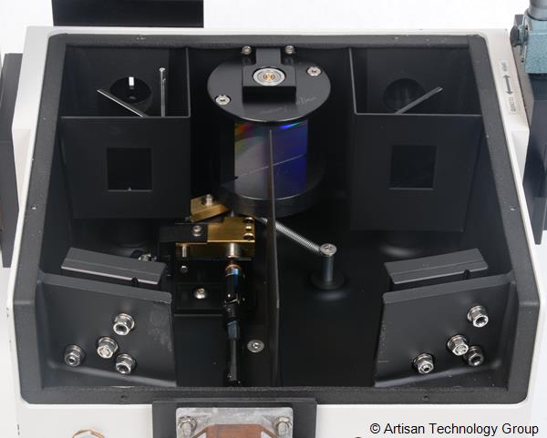 Mitutoyo (QuantaMaster 30 Excitation Monochromator Compartment ...