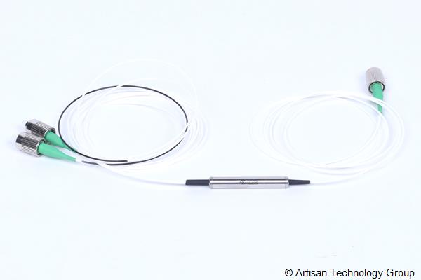 MIOCGEECO031214 Oplink Communications (3-Port Polarization Insensitive ...