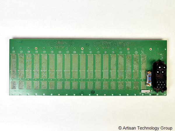 191933-01 National Instruments (General-Purpose 18-Slot Chassis ...