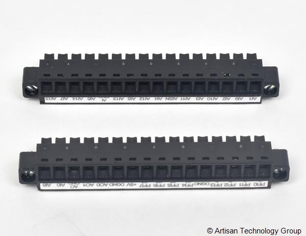 NI (Screw-Terminated Connector Blocks with Screw Flanges for USB-621x ...