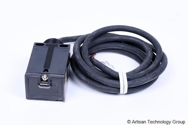 E3JU-25DM4 OMRON (General-Purpose Photoelectric Sensor) | ArtisanTG™