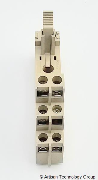 P2RF-08-E OMRON (Front-Mounting Square Socket) | ArtisanTG™