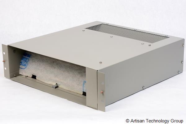 10704-015 Schroff (19in 3U Fan Tray) | ArtisanTG™