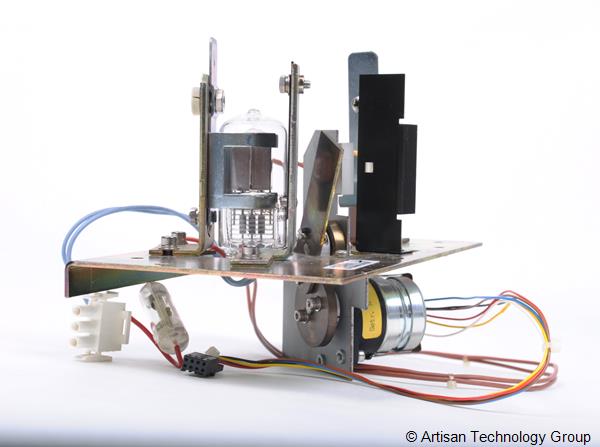 Lambda 2 UV / VIS Spectrophotometer Perkin Elmer (Filter Wheel Motor ...