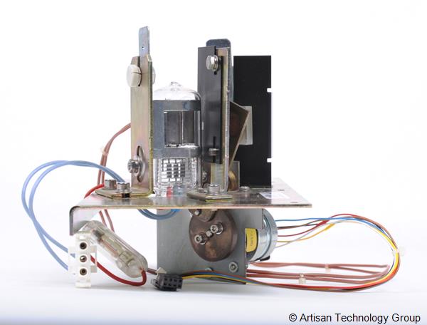 Lambda 2 UV / VIS Spectrophotometer Perkin Elmer (Filter Wheel Motor ...