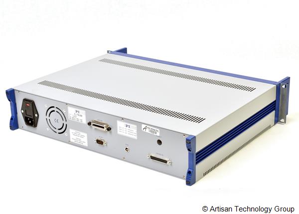 E-710.3CD Physik Instrumente (High-Speed Digital Piezo Controller ...
