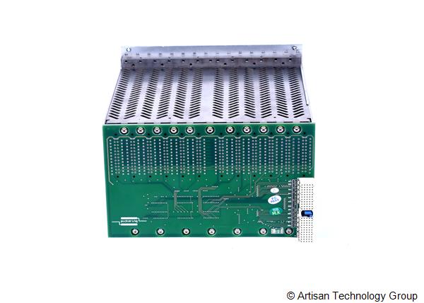 40-560A-121-92x8-M Pickering (PXI 8-Slot BRIC8 Ultra High Density Dual ...