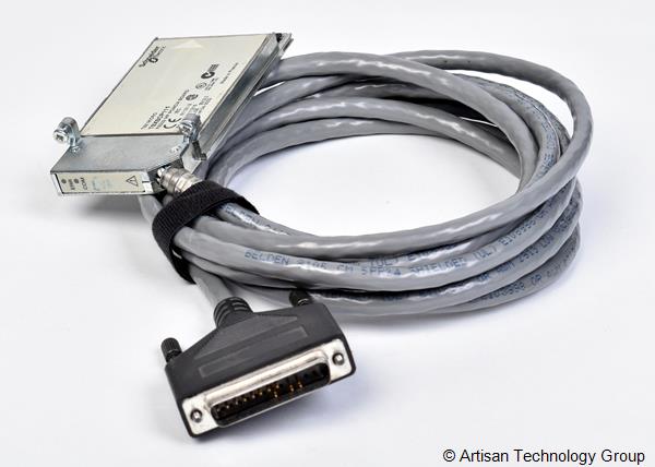 TSX SCP 111 Schneider Electric (PCMCIA Card with TSX SCP CC 1030 Cable ...