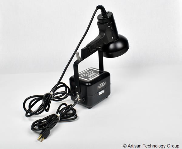 SB-100Y Spectronics (Semiconductor Wafer Inspection Lamp) | ArtisanTG™