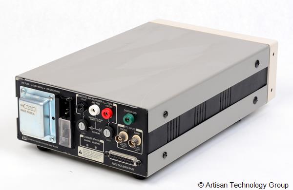 SR570 Stanford Research Systems (Low-Noise Current Preamplifier ...