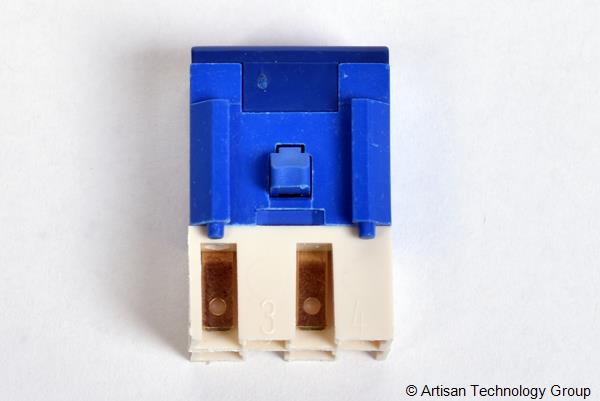 593563 000 TH Contact (2N.O./N.C. Shielded QC Faston Terminal Shielded ...