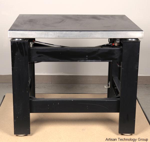 TMC 63-532 Series (High-Performance Laboratory Table) | ArtisanTG™