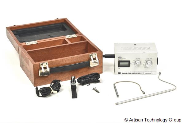 Surtronic 3 Taylor-Hobson (Roughness Gage) | ArtisanTG™