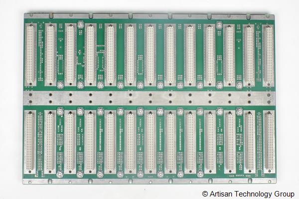 V1213J1J2X-5965 TreNew (13-Slot VXI-Backplane) | ArtisanTG™