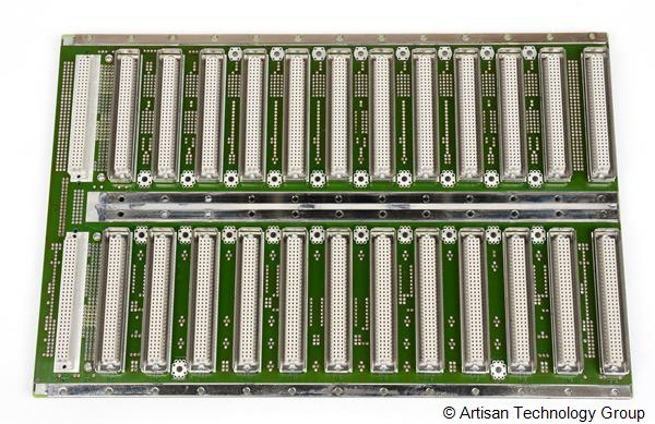 TLA711 Series Tektronix (13-Slot VXI Backplane Module) | ArtisanTG™