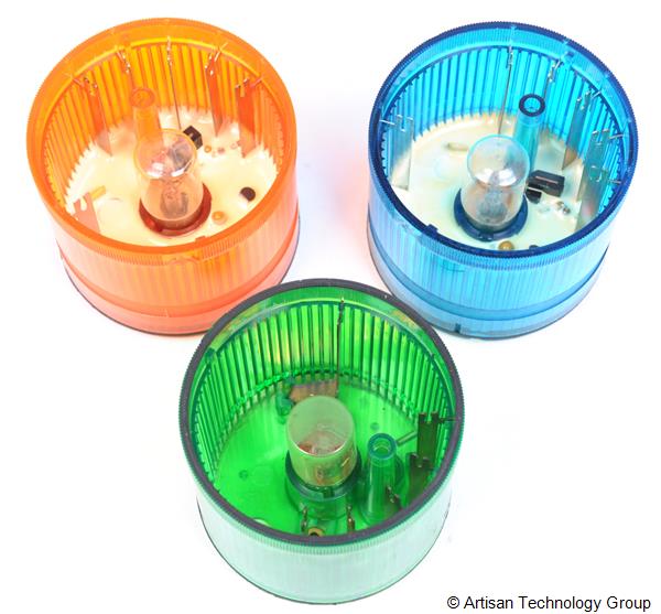 XVA-LC Telemecanique (Stackable Light Set with Mount) | ArtisanTG™