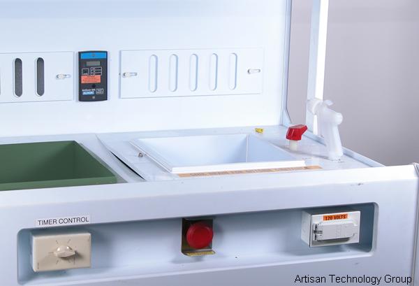 Terra Universal (Integrated Laminar Flow Wet Processing Station ...